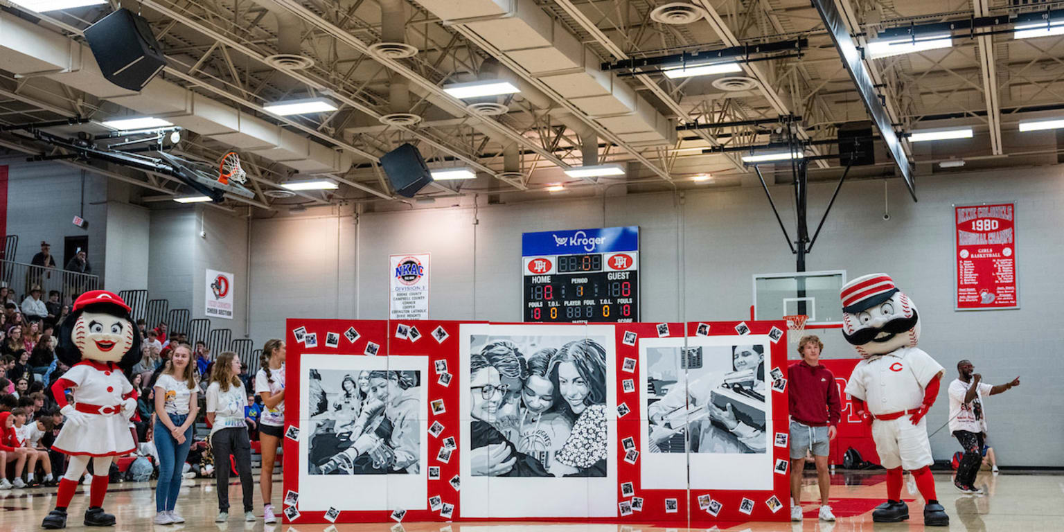 Reds partner with Dixie Heights High School in latest Murals with a Mission