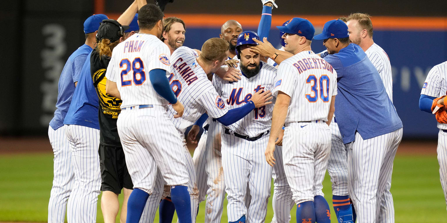 Tras joya de Max, Mets vencen a Dodgers con hit de Guillorme en extras