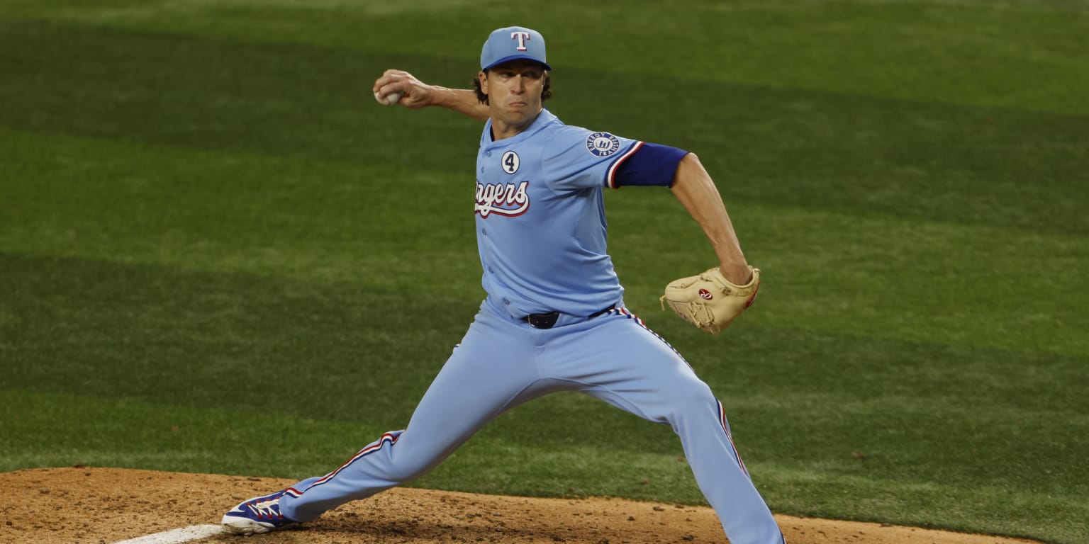 Jacob deGrom pitches six innings in win over Cardinals