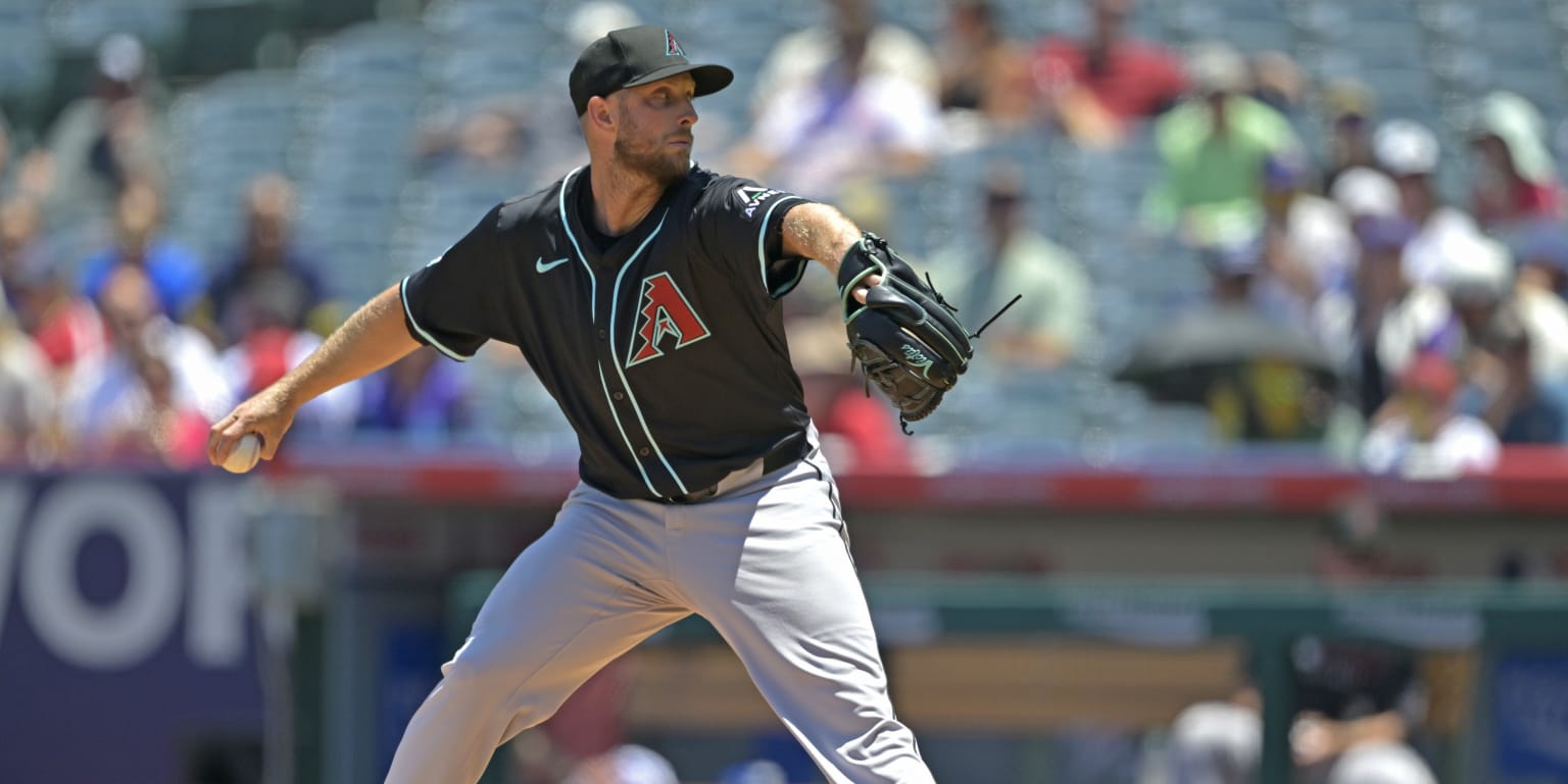 Merrill Kelly, D-backs on Josh Naylor trade, Deadline rumors