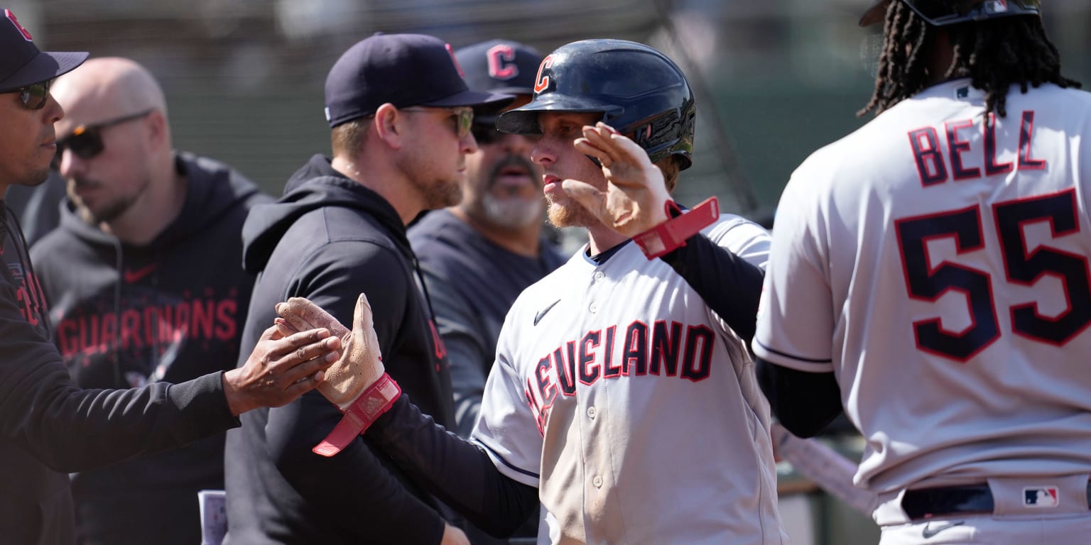 Guardianes fueron más que Atléticos en 10 entradas