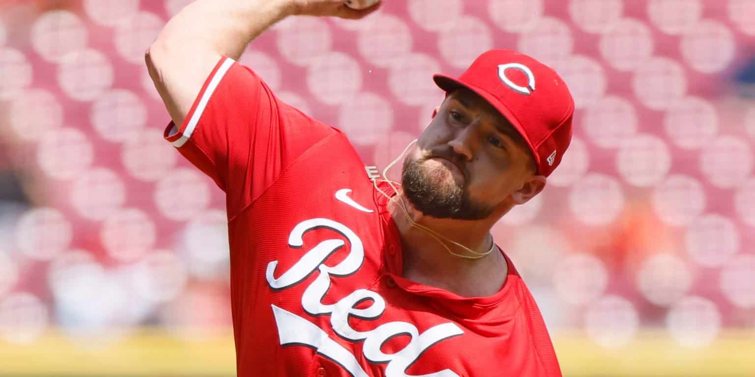 Graham Ashcraft placed on injured list with right forearm strain