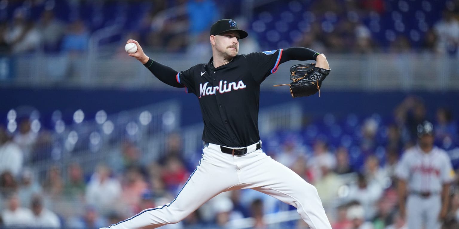 Janson Junk tosses five strong innings in Marlins' win over Braves