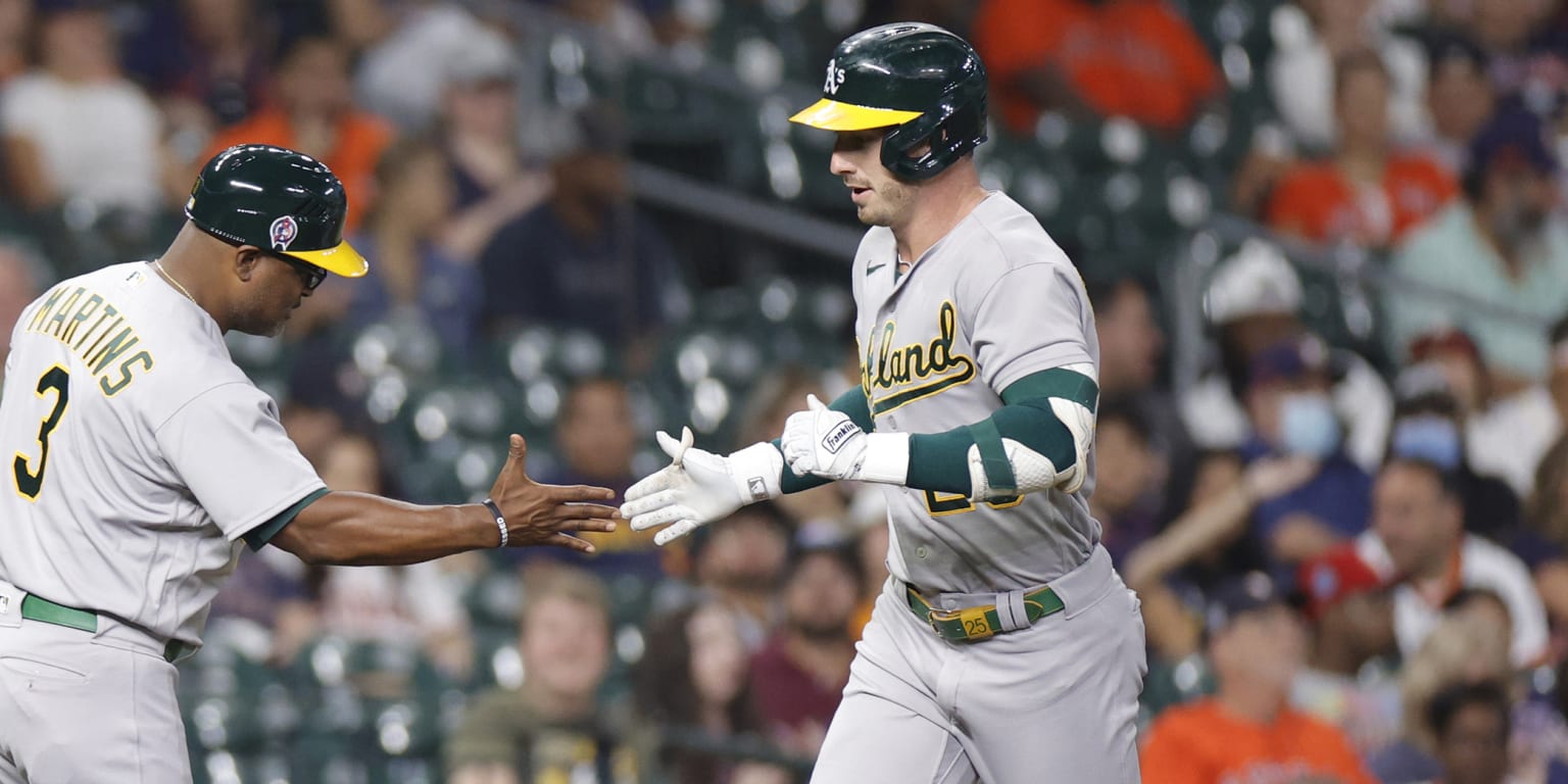 Atléticos pintan de blanco a Astros con trío de tablazos