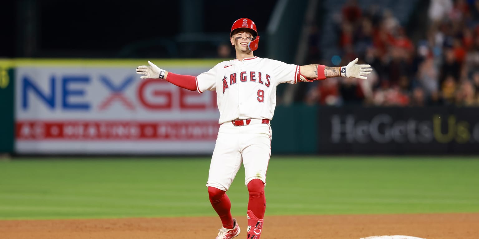 Zach Neto, Angels earn first home series win over Padres