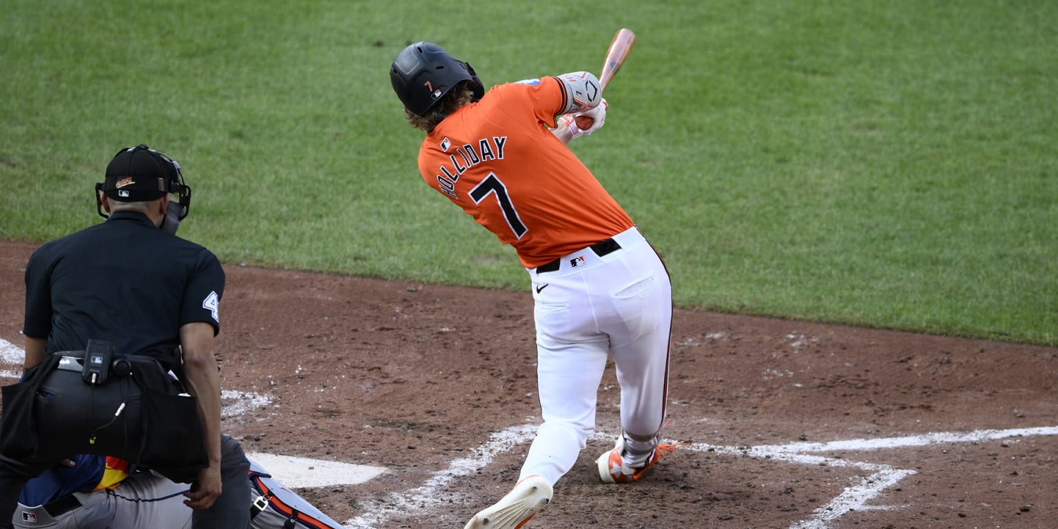 Jackson Holliday hits pinch-hit go-ahead three-run double in Orioles' win