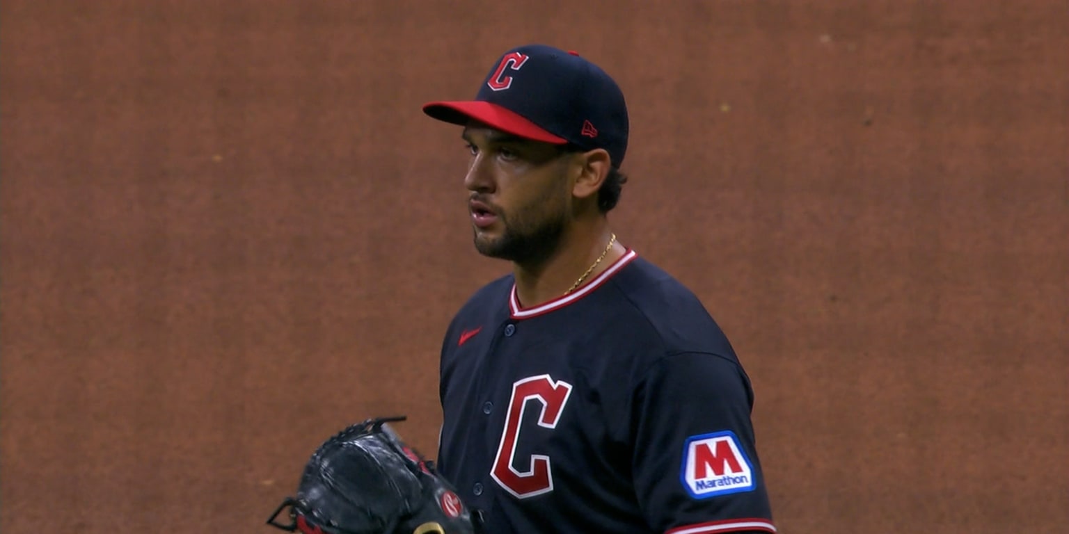 Daniel Espino makes MLB debut against Brewers