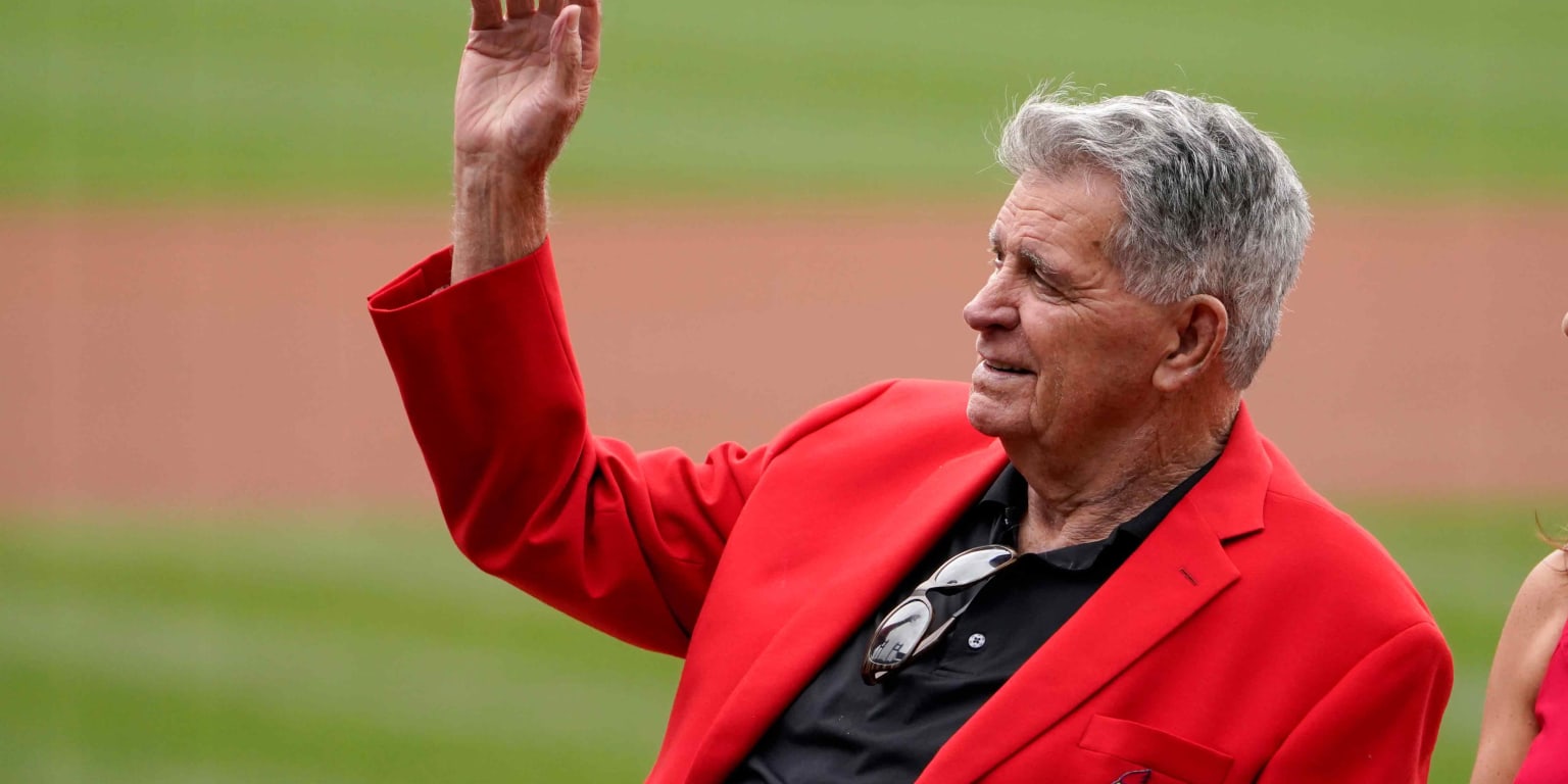 Remembering Cardinals player and broadcaster Mike Shannon