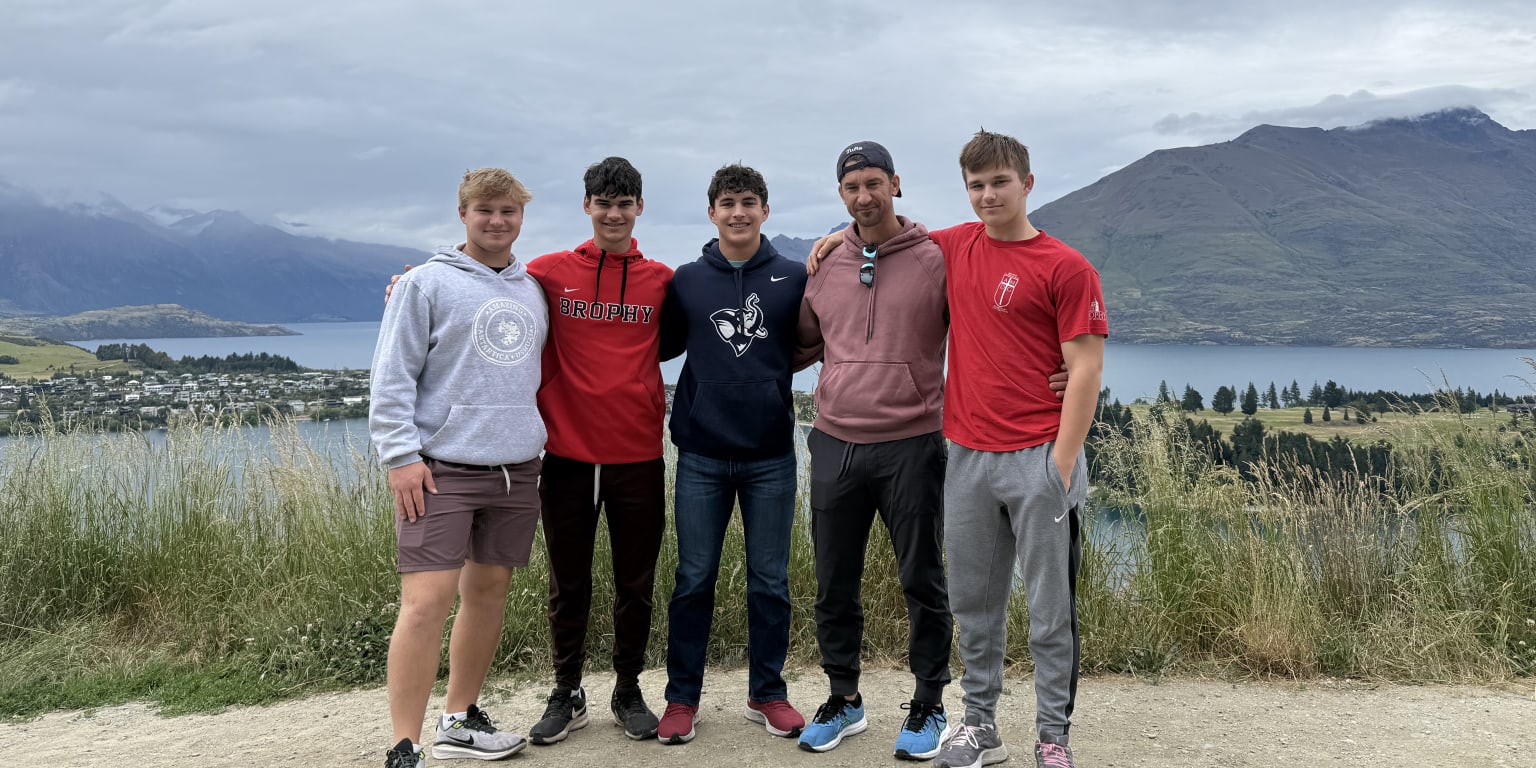 Mike Hazen uses family trips with sons to honor wife Nicole