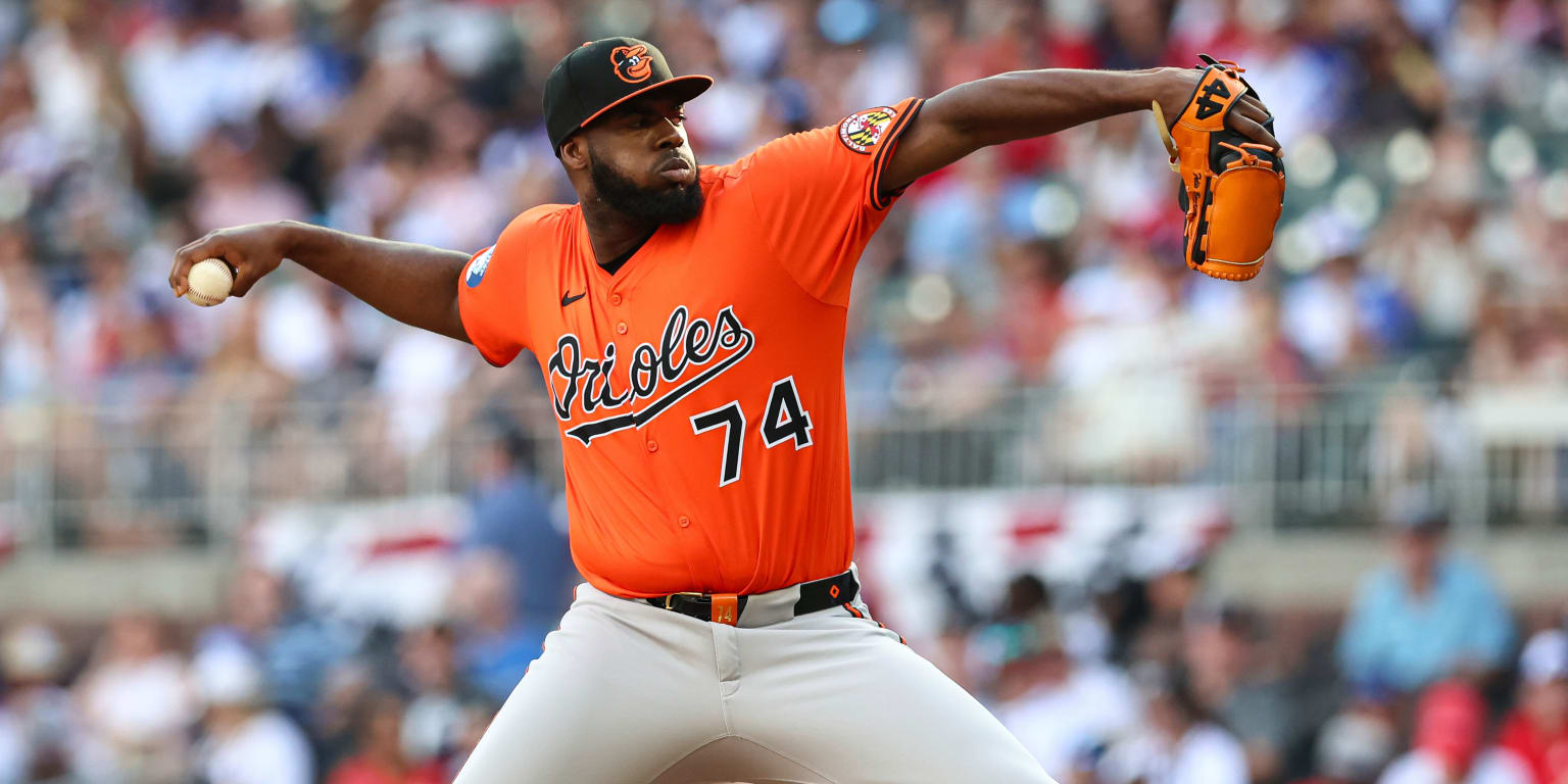 Félix Bautista has surgery to repair torn rotator cuff, labrum