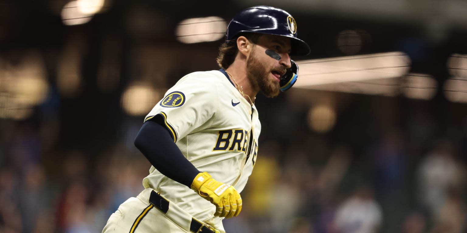 Brewers' moves at 2024 tender deadline
