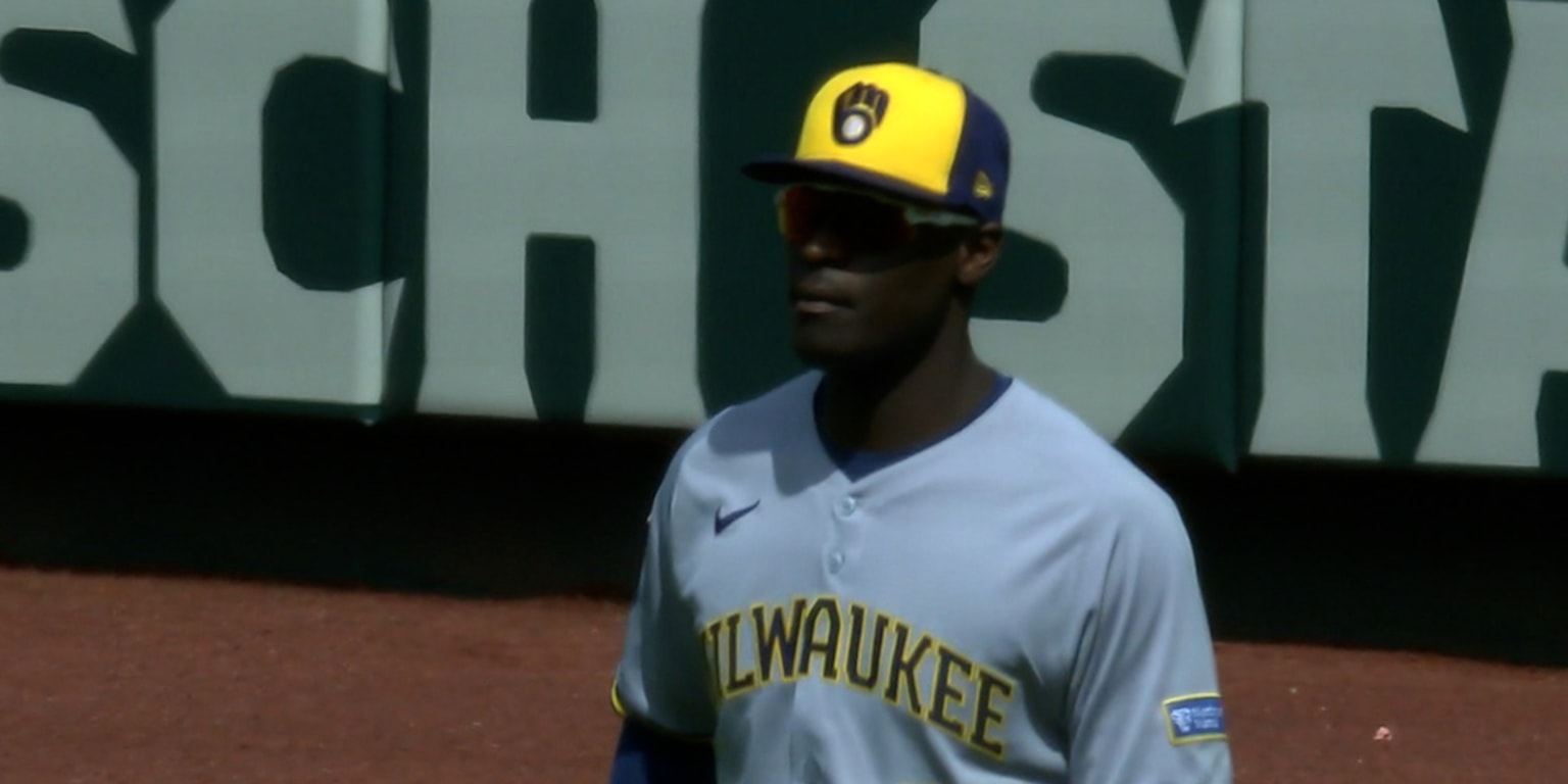 Brewers call up Daz Cameron, place Garrett Mitchell on IL