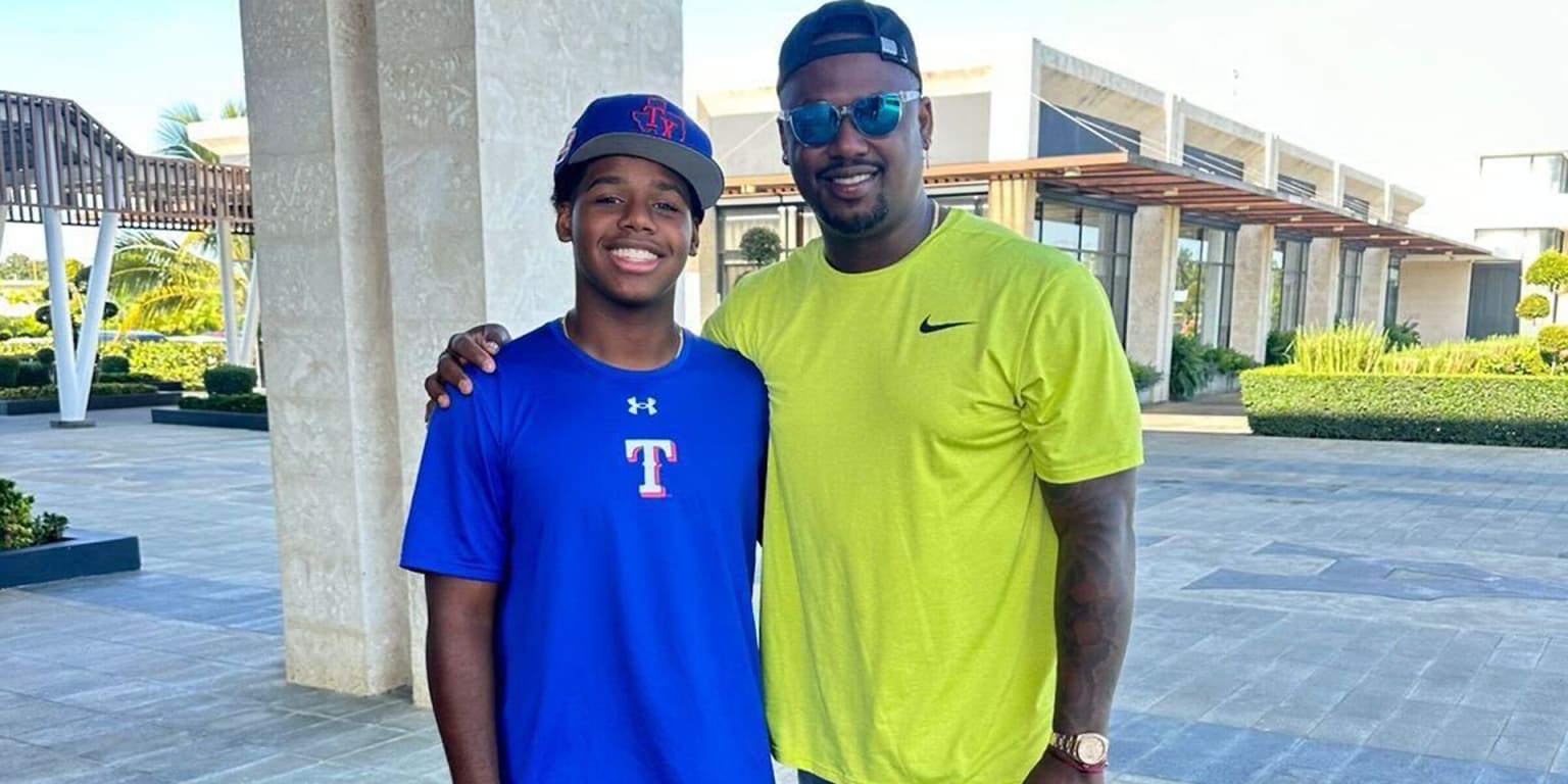 Rangers sign international prospects Elorky Rodriguez Hansel Ramirez
