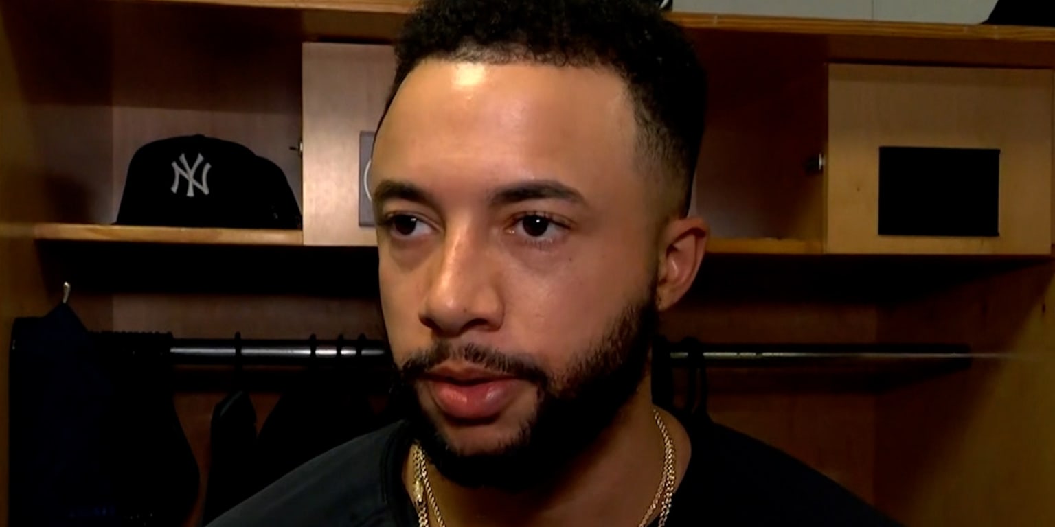 Devin Williams blows late lead as Yankees lose in 10