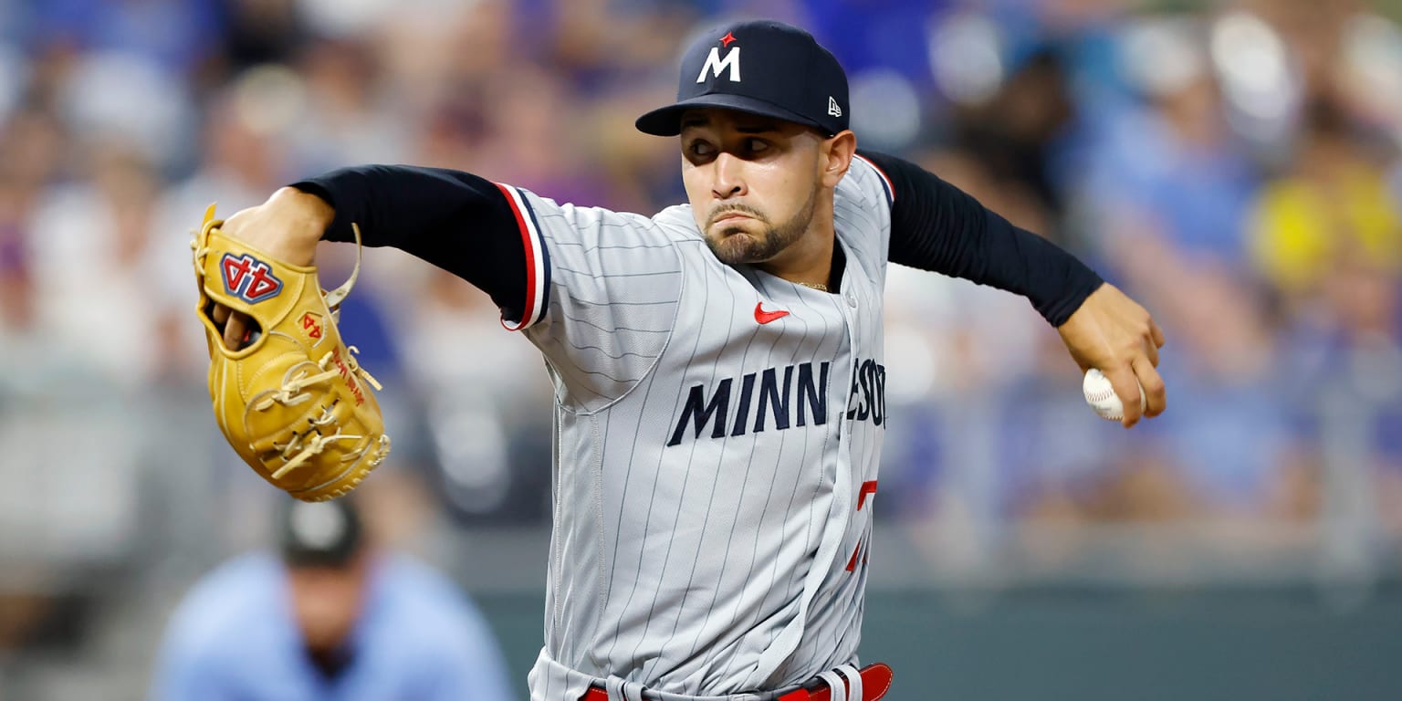 Jovani Morán traded to Red Sox