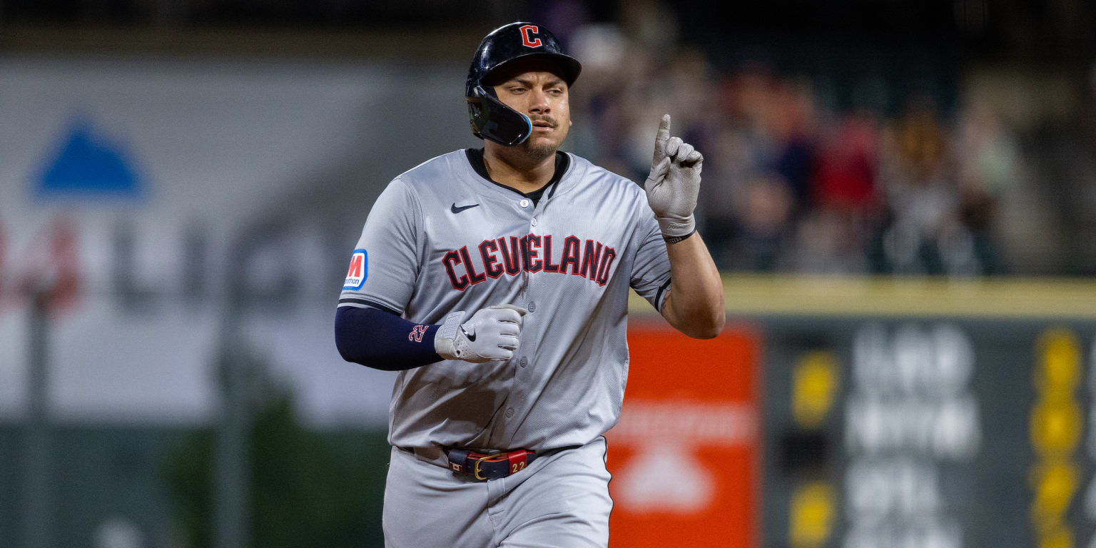 Josh Naylor hits two home runs in Guardians win over Rockies