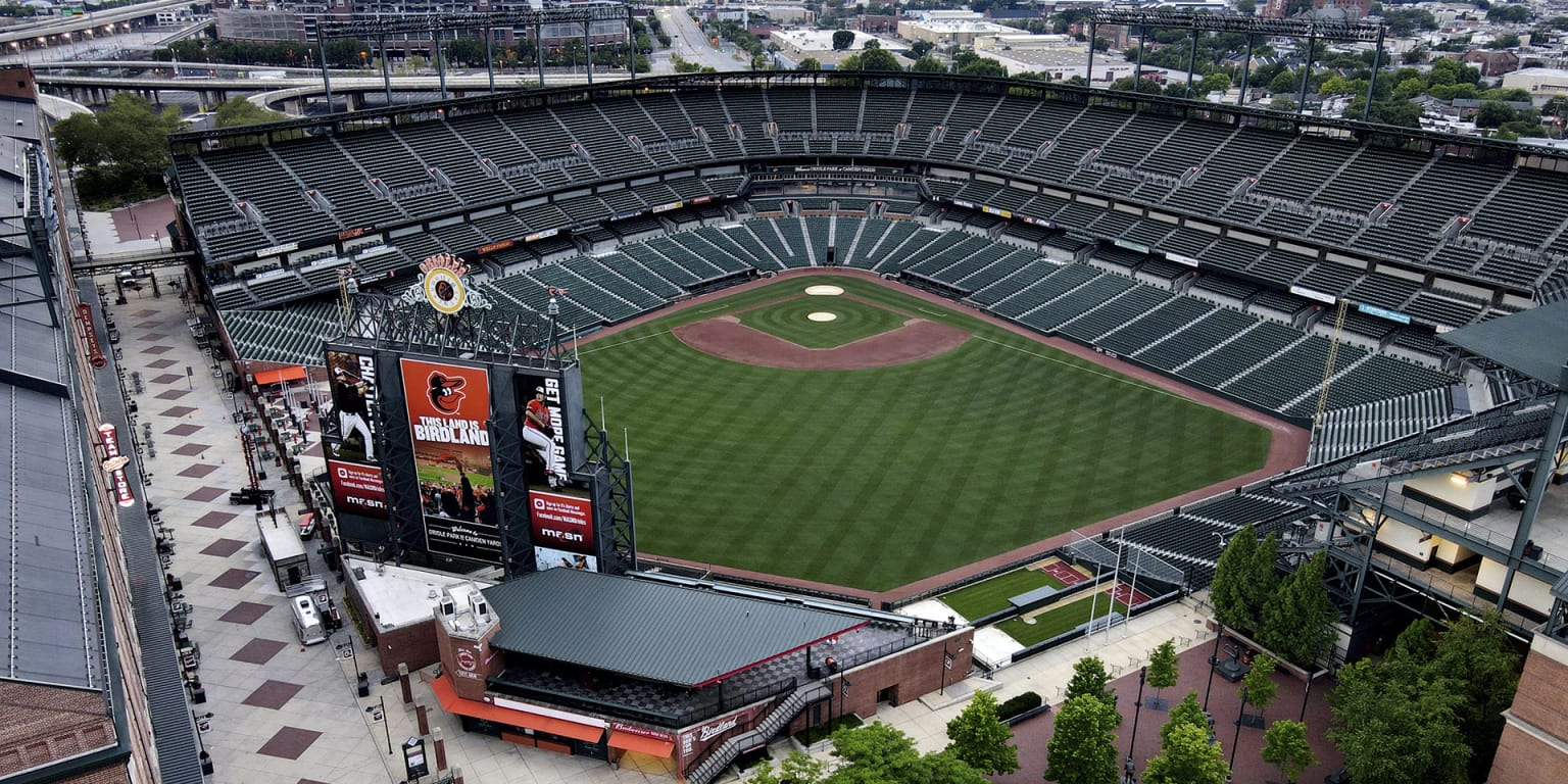 Wes Moore discusses Orioles' new Camden Yards lease