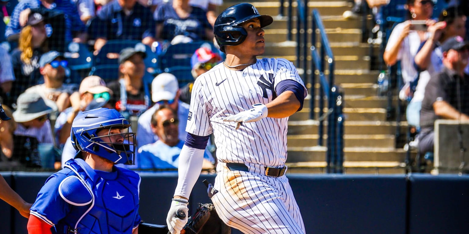 Juan Soto pega HR en debut primaveral con Yankees