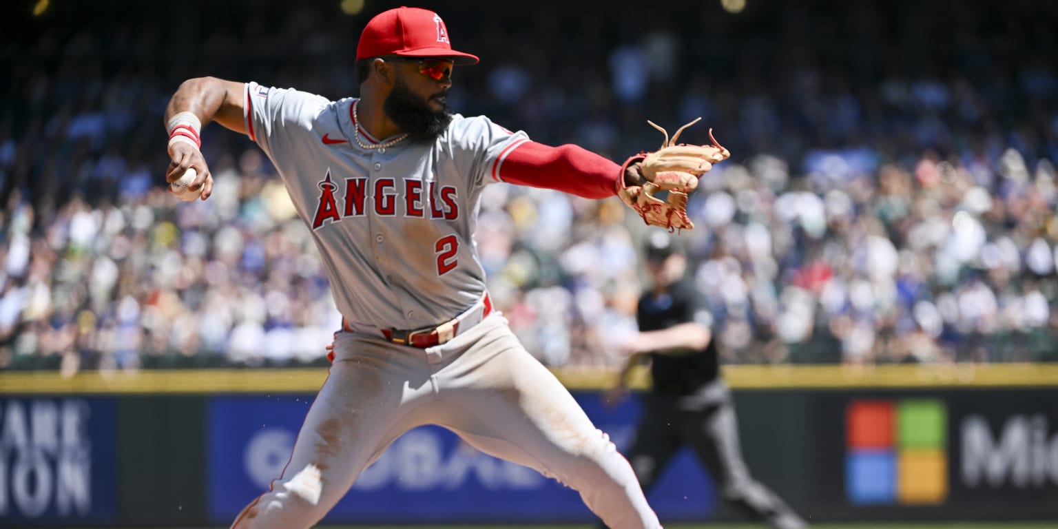 Angels seeking another infielder for 2025