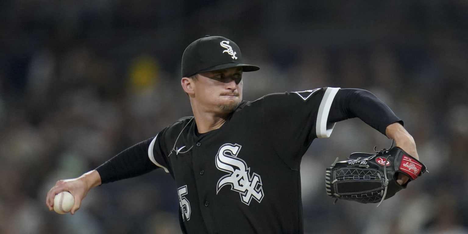 Davis Martin strikes out 8 Padres