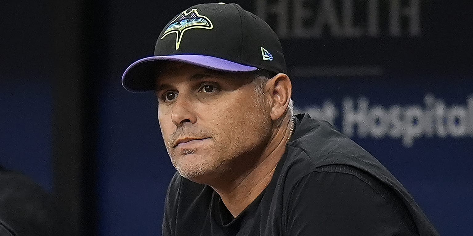 Kevin Cash becomes winningest manager in Rays history