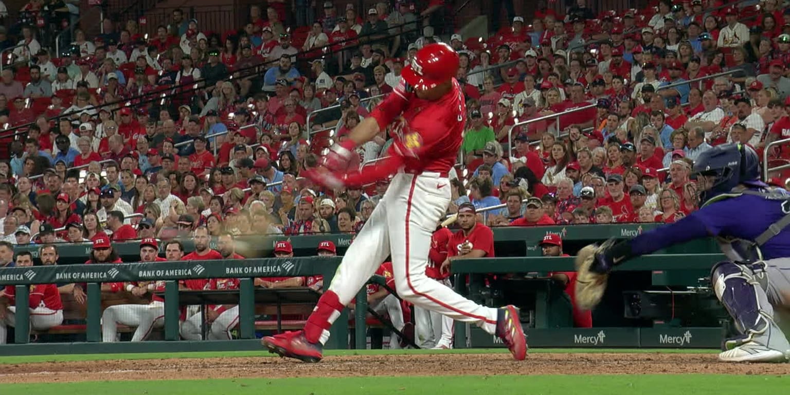 Carlson (3 CI), Donovan guían remontada de S.L. sobre Rockies