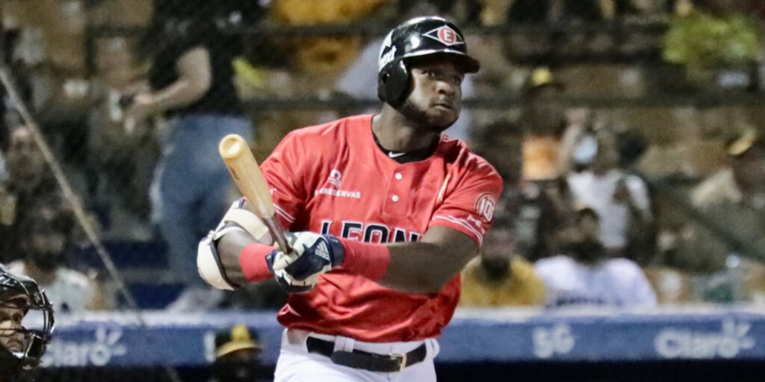 Estevan Florial se integrará a los Leones del Escogido