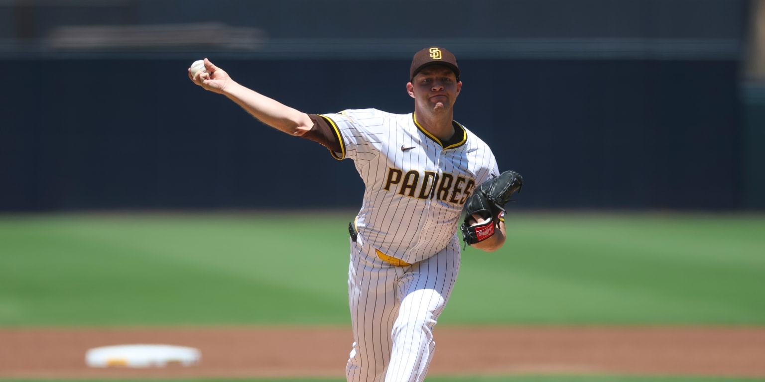 Padres complete two-game sweep over Giants