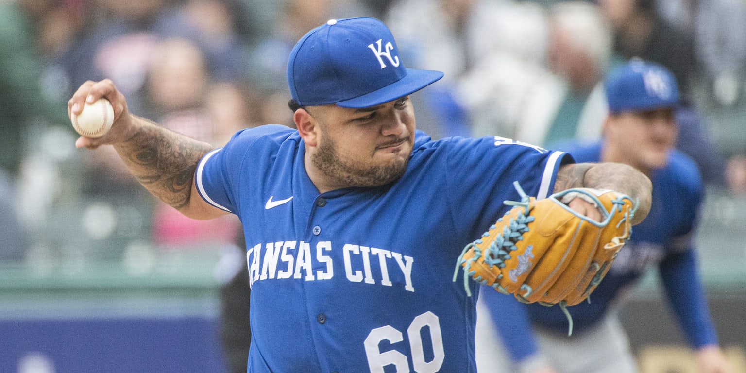 Max Castillo strikes out 5, allows 2 homers to Guardians