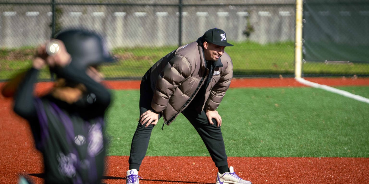 Blake Snell starts 12U baseball team