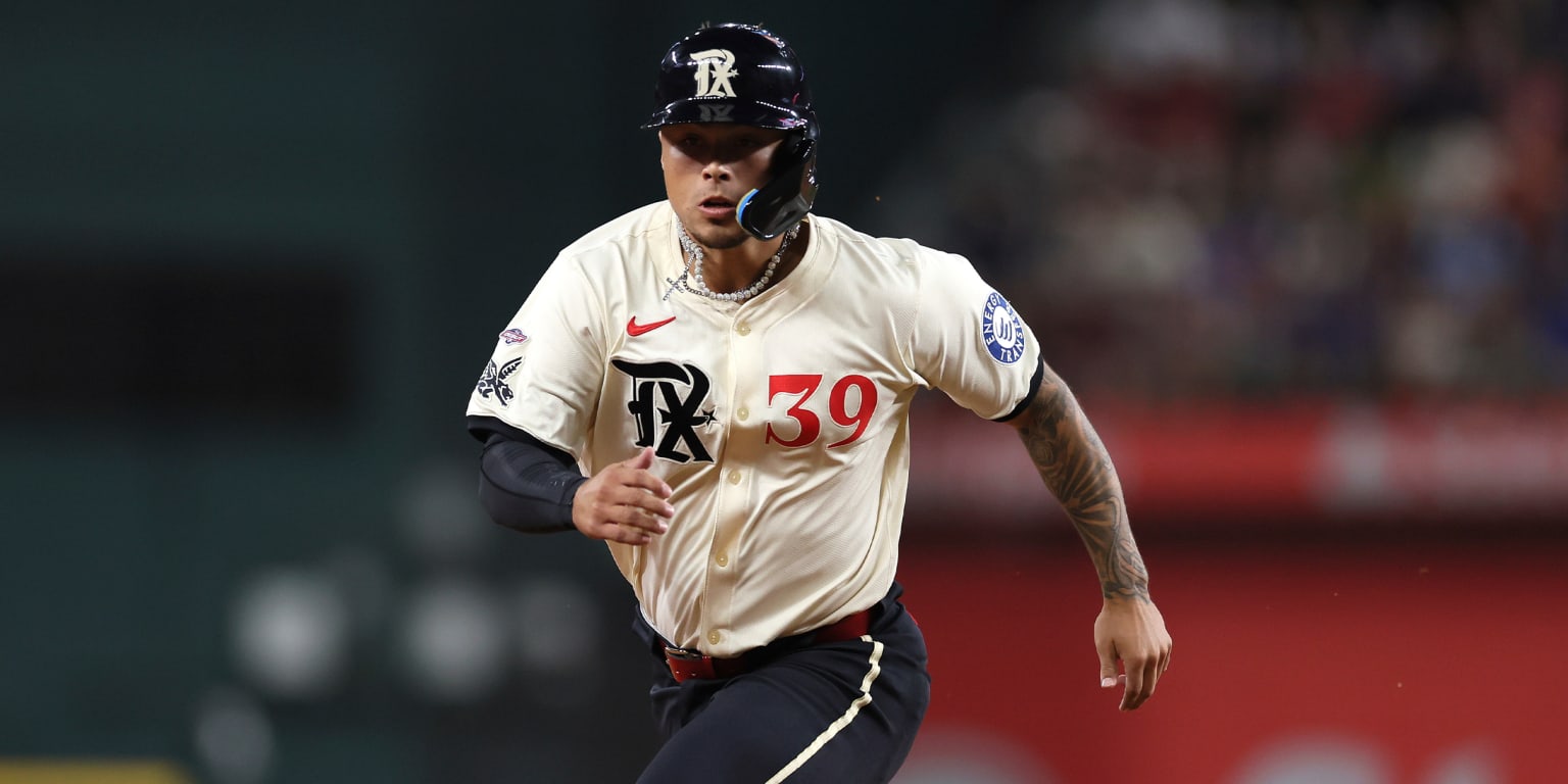 Corey Seager plays hero as Rangers earn win over Tigers