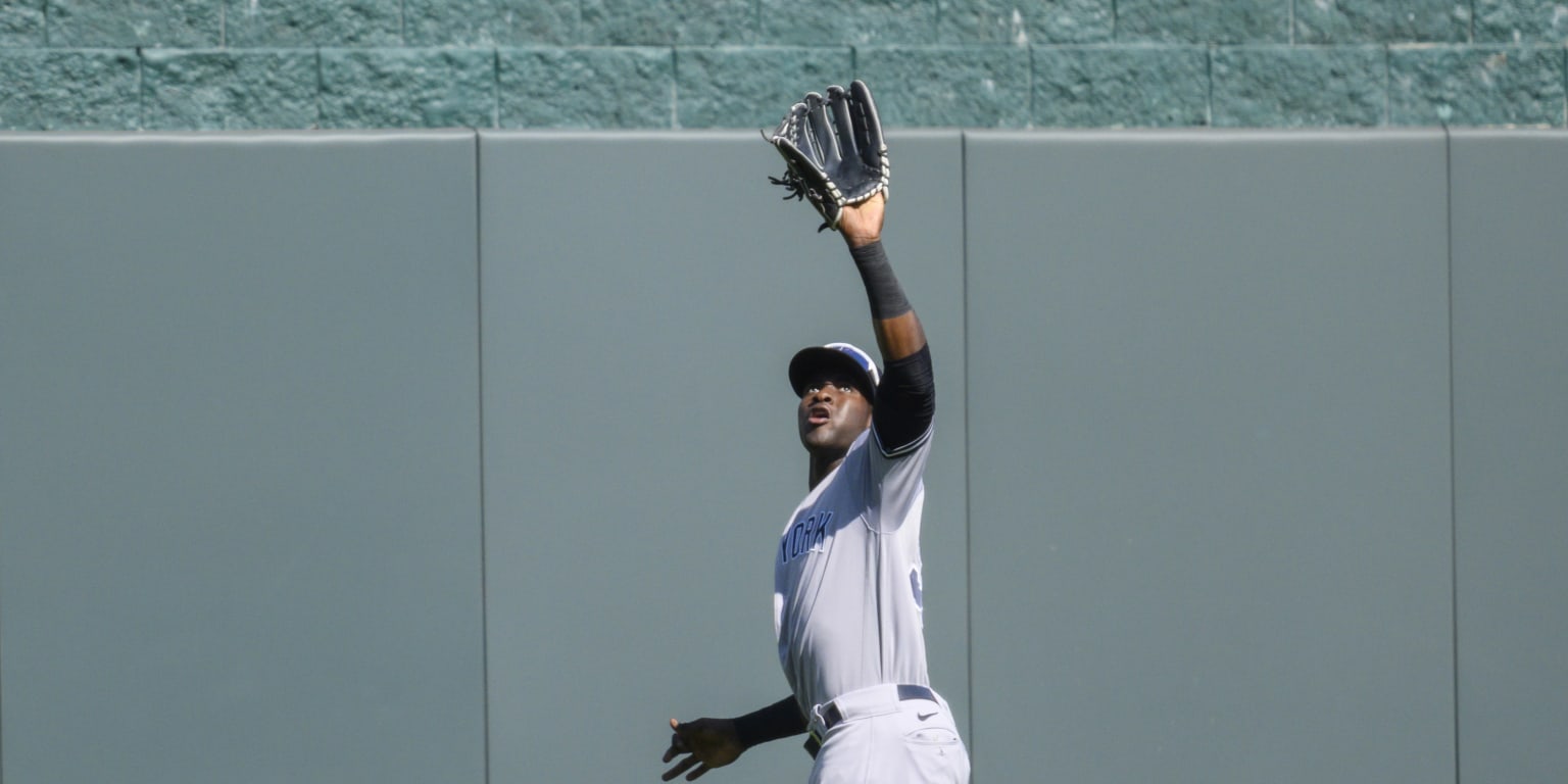Guardians acquire Estevan Florial from Yankees for Cody Morris