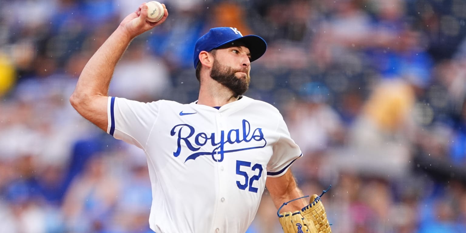 Wacha y Salvador guiaron a los Reales a su 31era victoria en casa