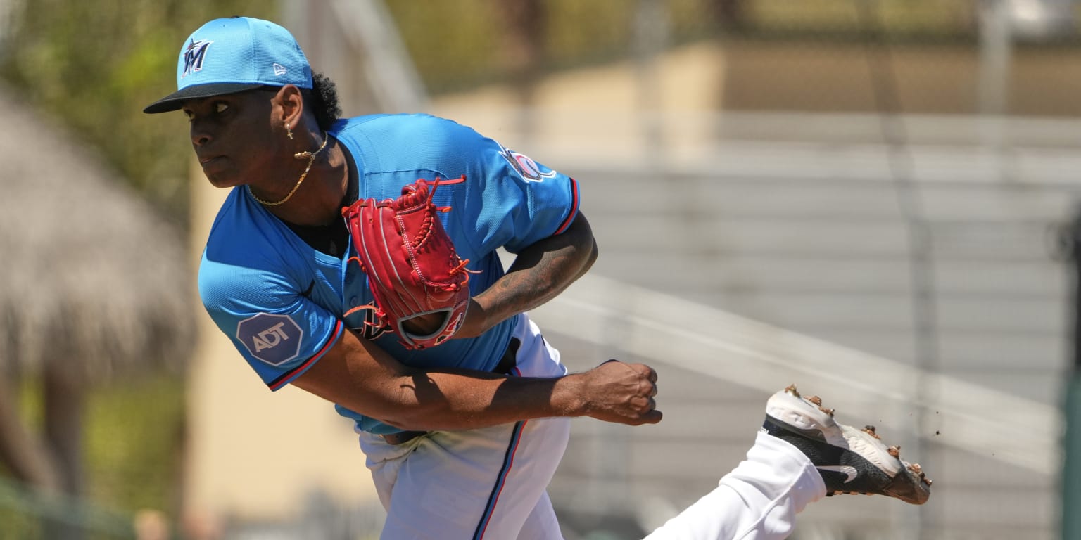 Edward Cabrera departs with injury in Spring Training