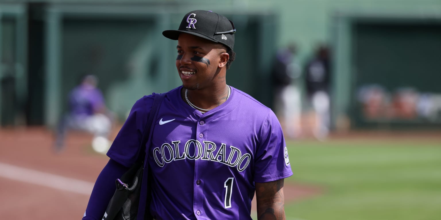 Prospect Adael Amador gets second chance with Rockies