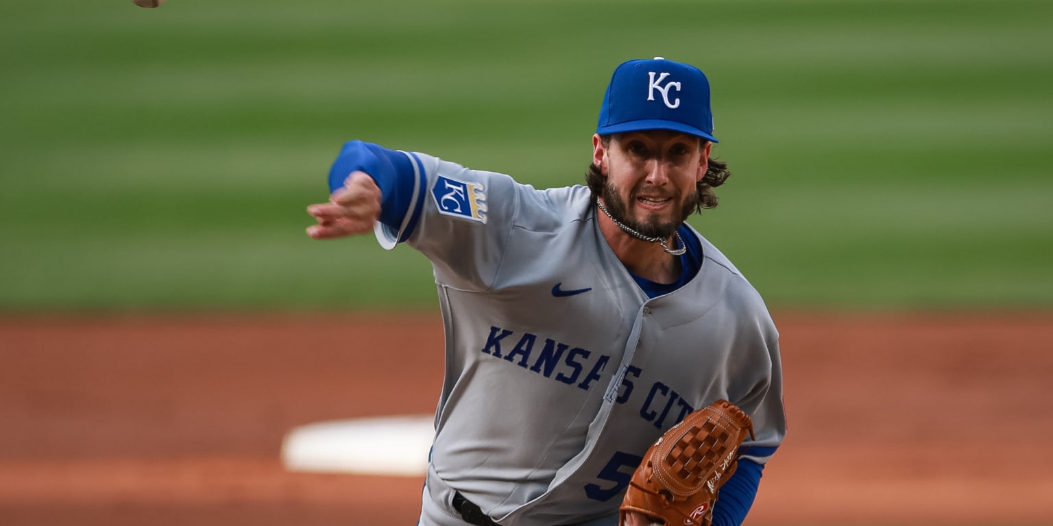 Mitch Spence struggles in Royals' loss to Nats