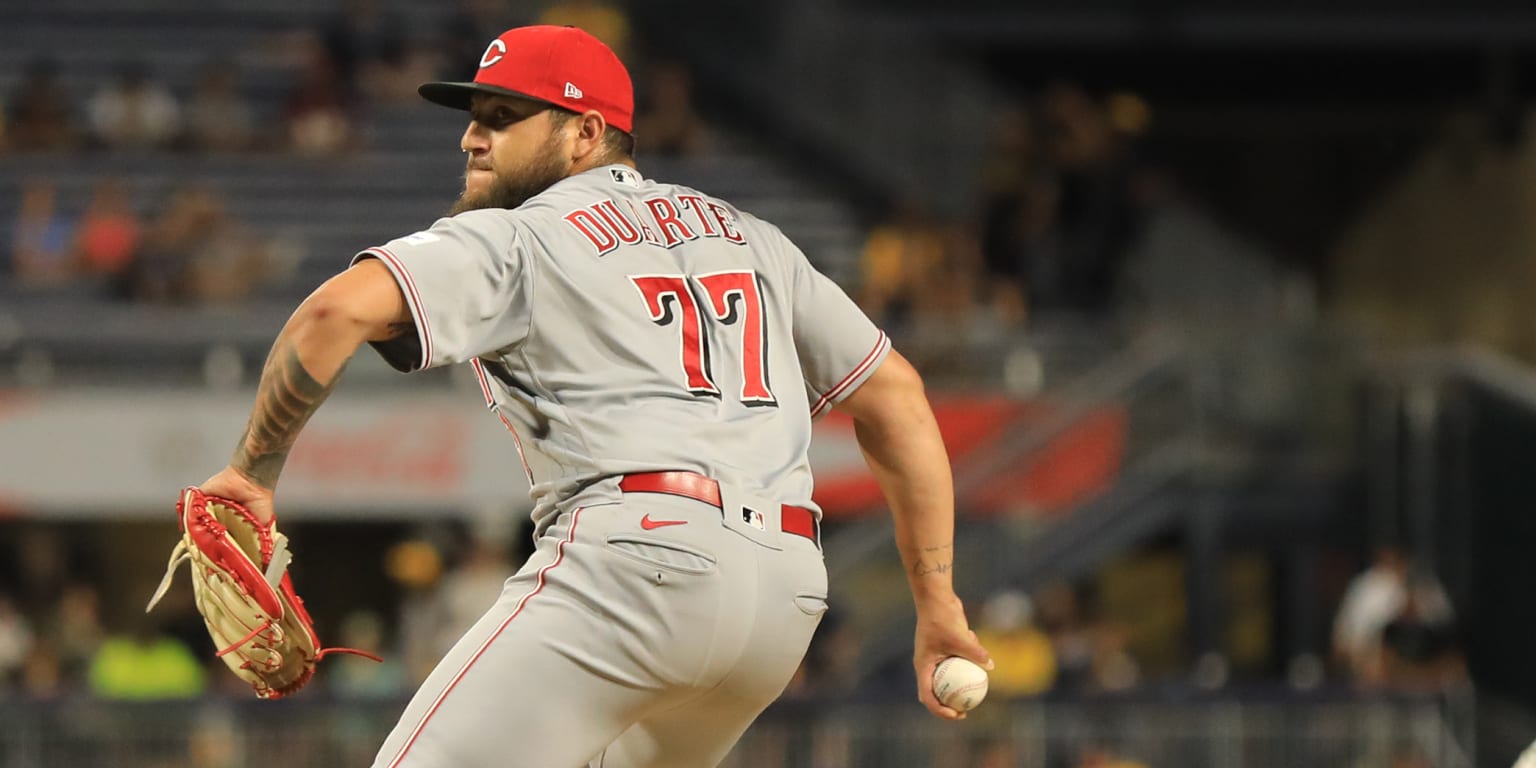 Twins adquieren a Daniel Duarte desde los Rangers