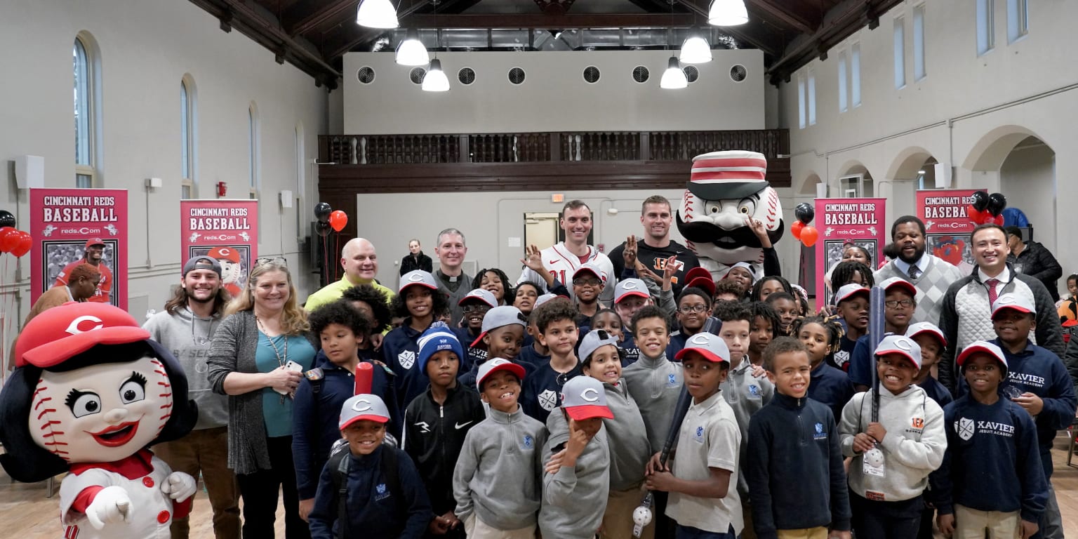 Reds, Brent Suter host Shoes 4 the Shoeless shoe drive for local school
