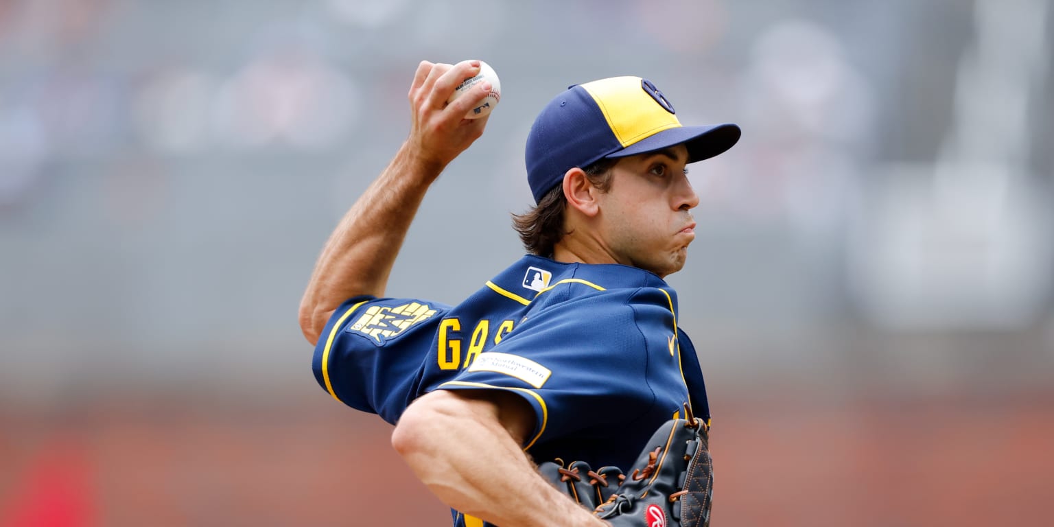 Brewers offense uses 8-run inning to beat Braves
