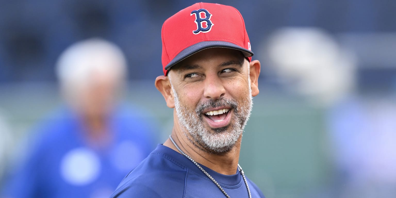 Alex Cora notches 500th win as Red Sox manager