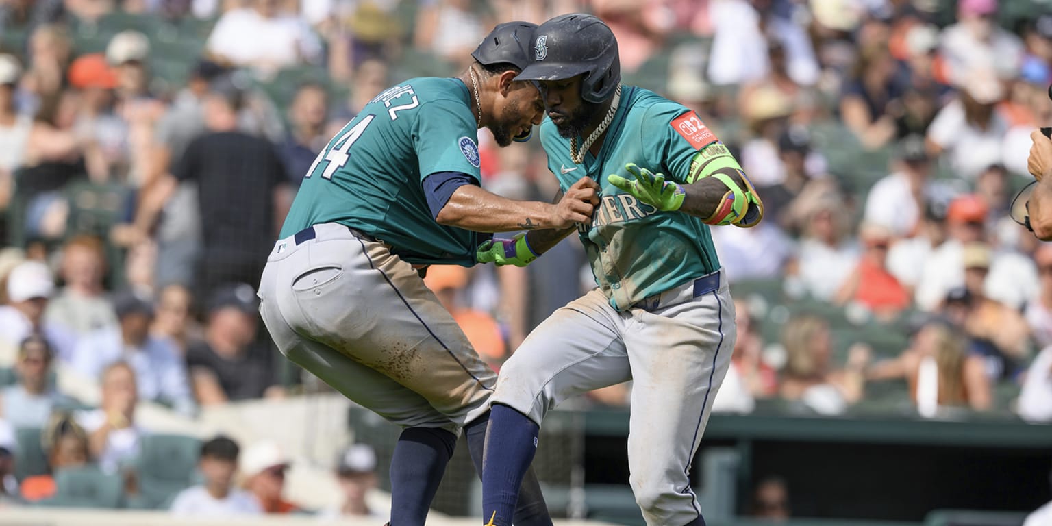 Mariners score season-high 15 runs in win vs. Tigers