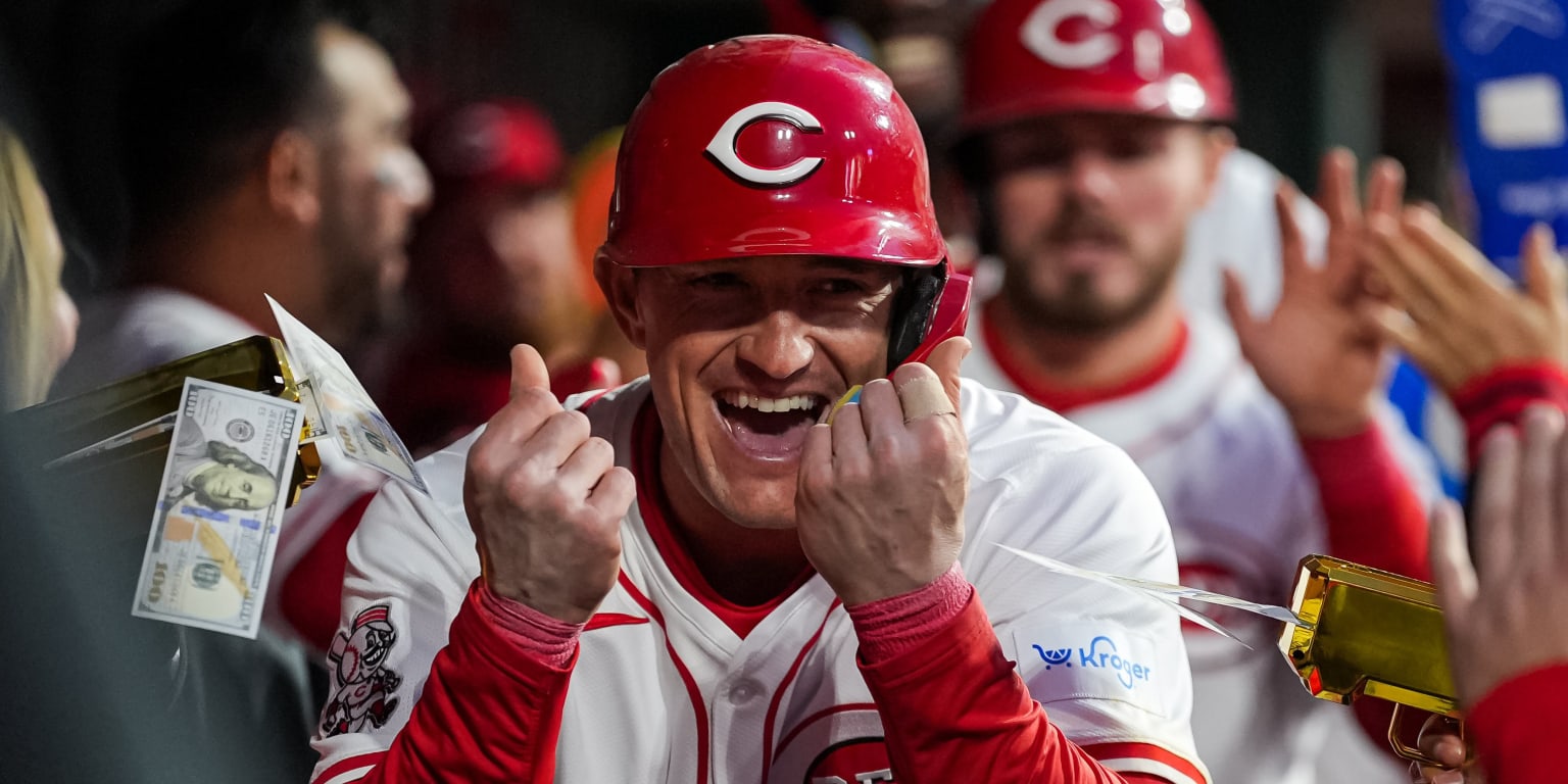 Austin Hays homers in Reds debut 2025