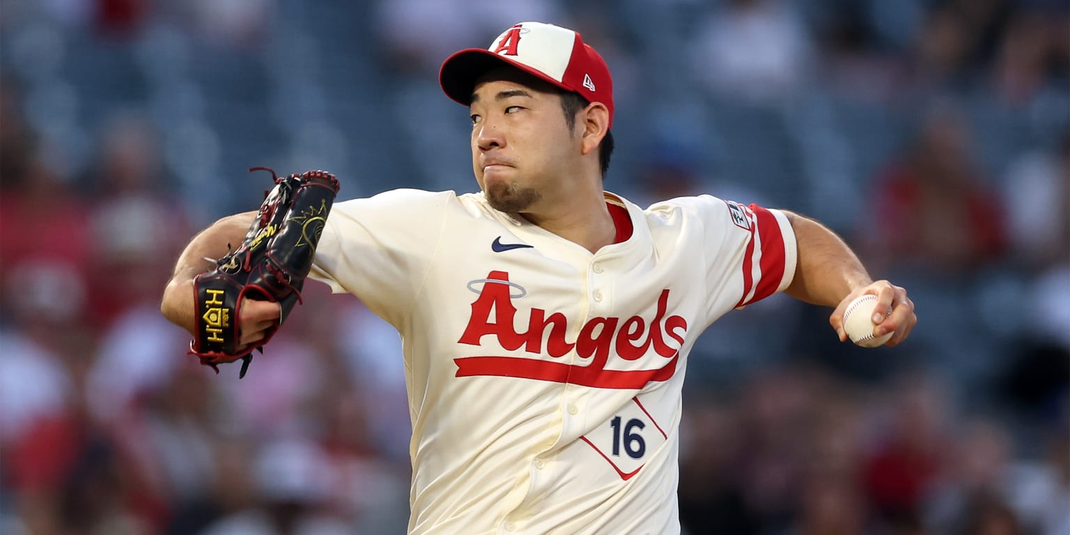 Yusei Kikuchi exits with injury in start vs. Royals