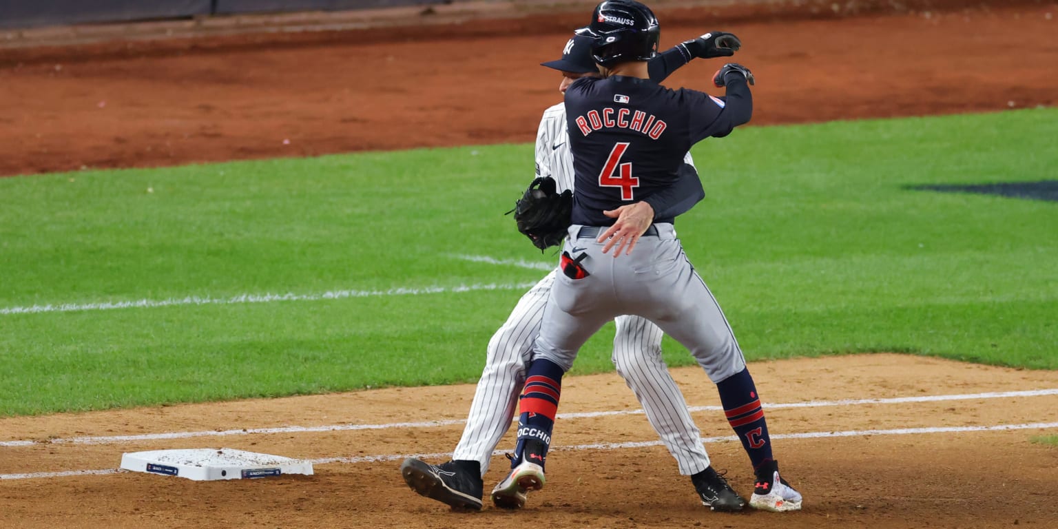 Brayan Rocchio advances on interference call in Game 1 ALCS 2024