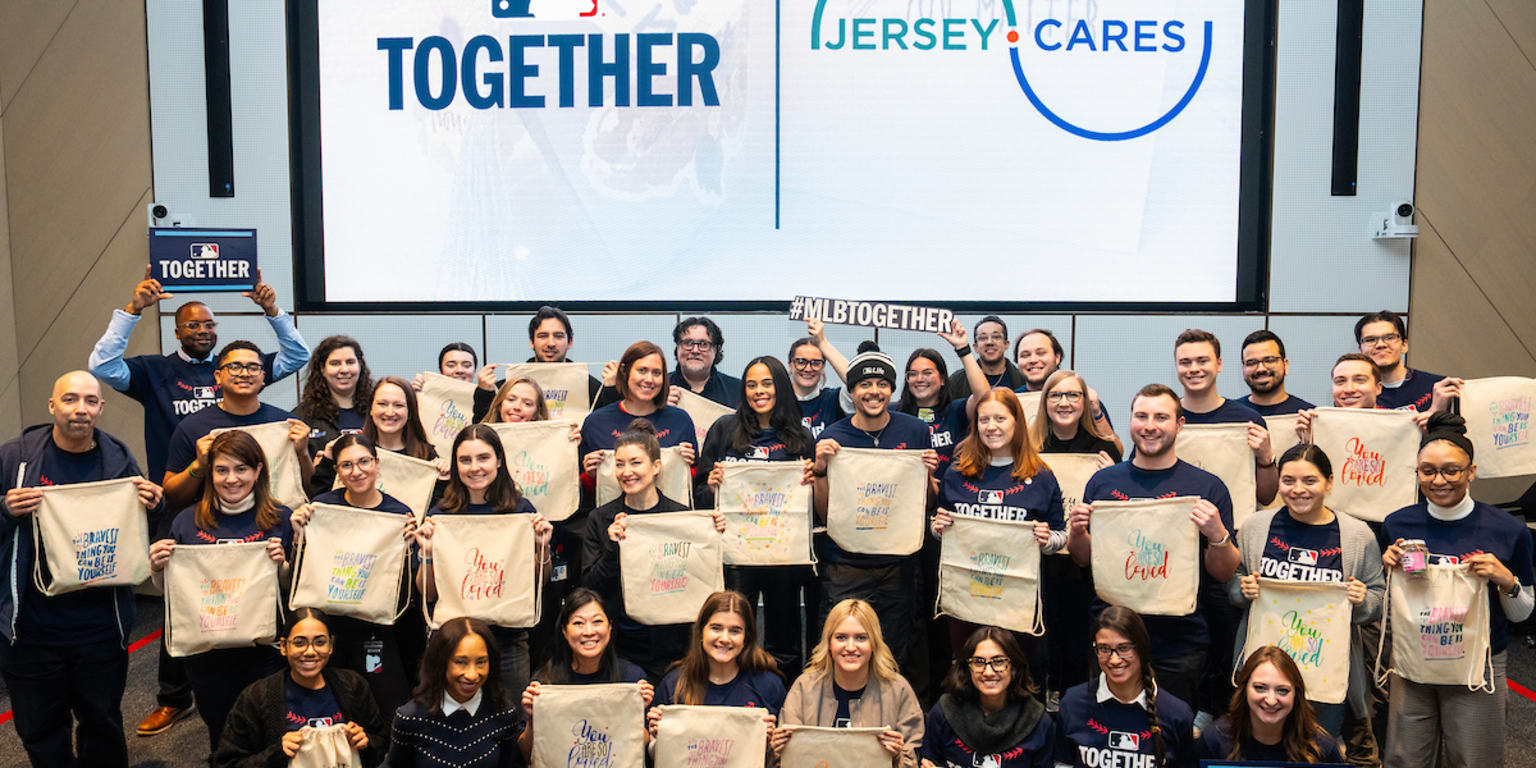 MLB hosts employee volunteer event with JerseyCares