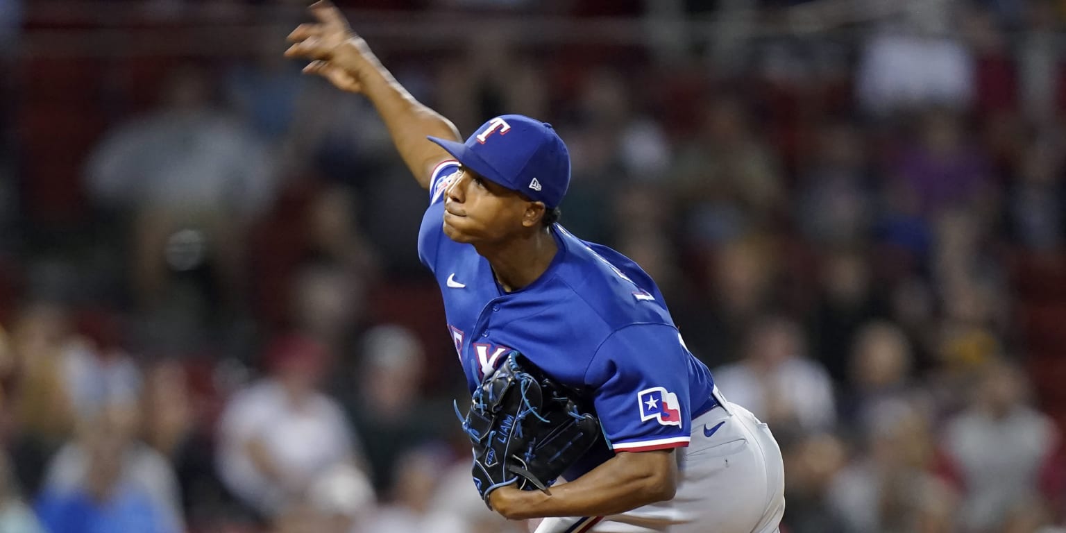 Rangers pitchers issue seven walks in loss to Red Sox