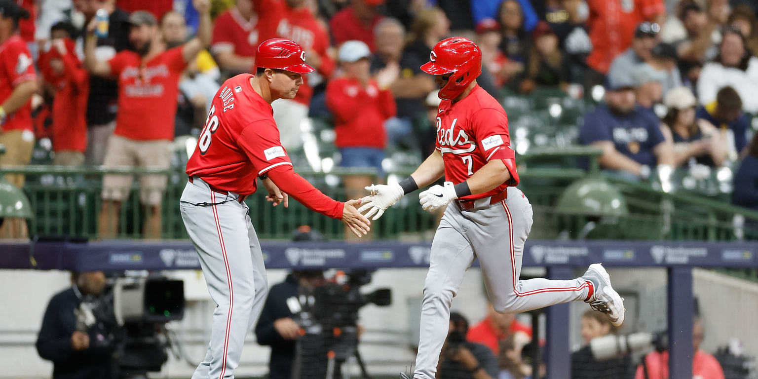Spencer Steer homers, Carson Spiers struggles in Reds loss