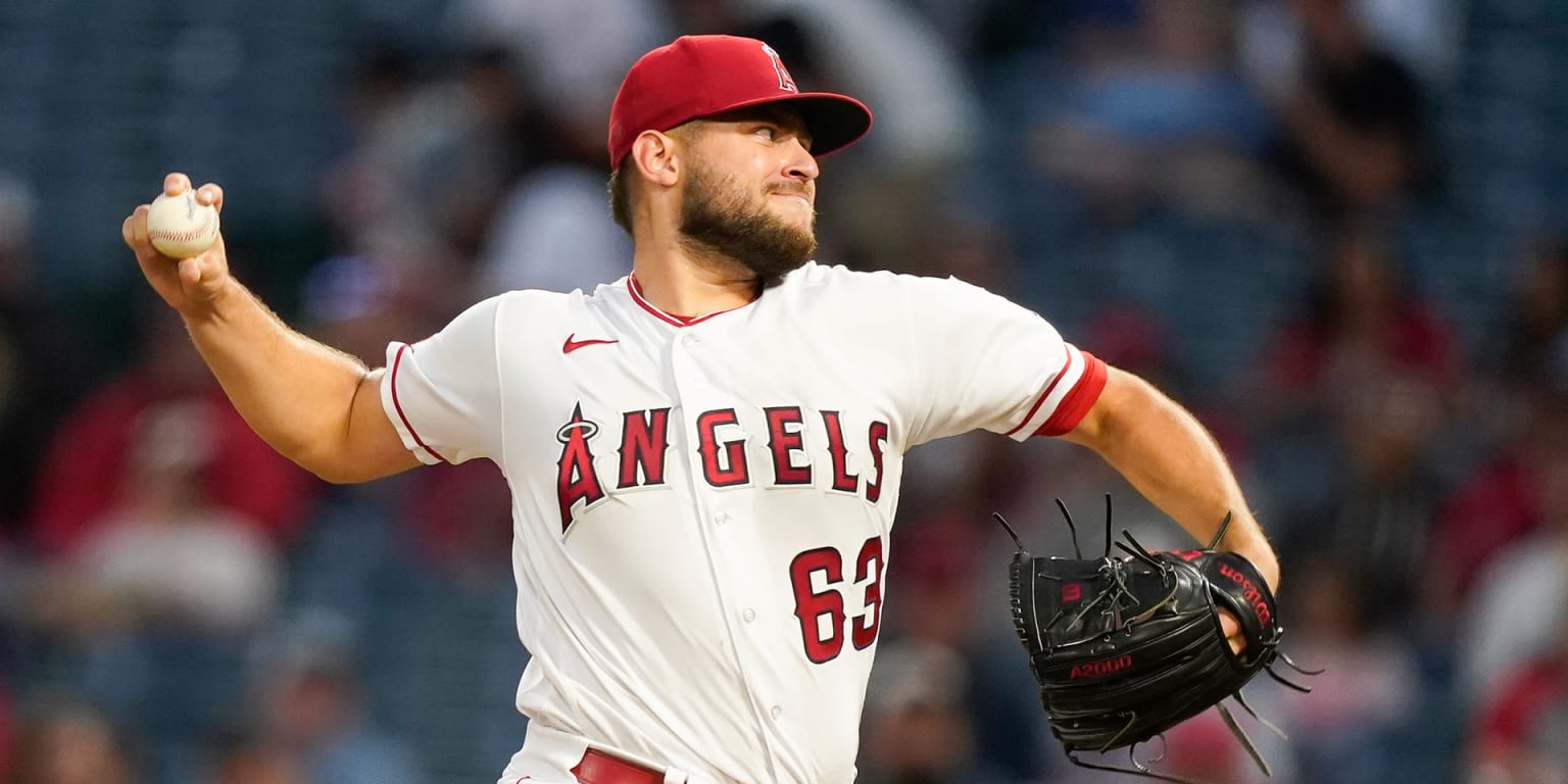 Chase Silseth returns from IL with strong outing