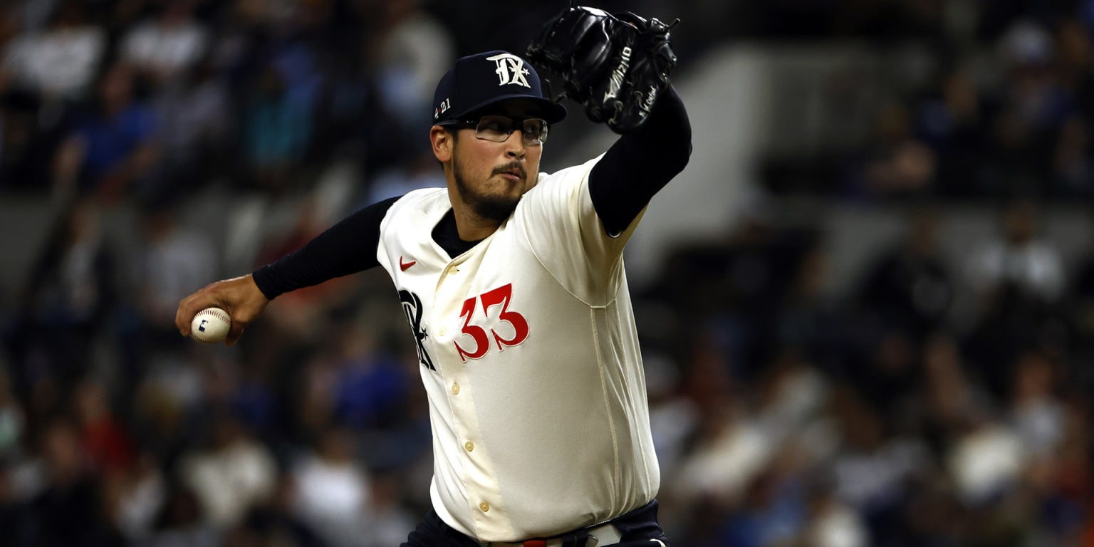 Dane Dunning receiving praise from Rangers