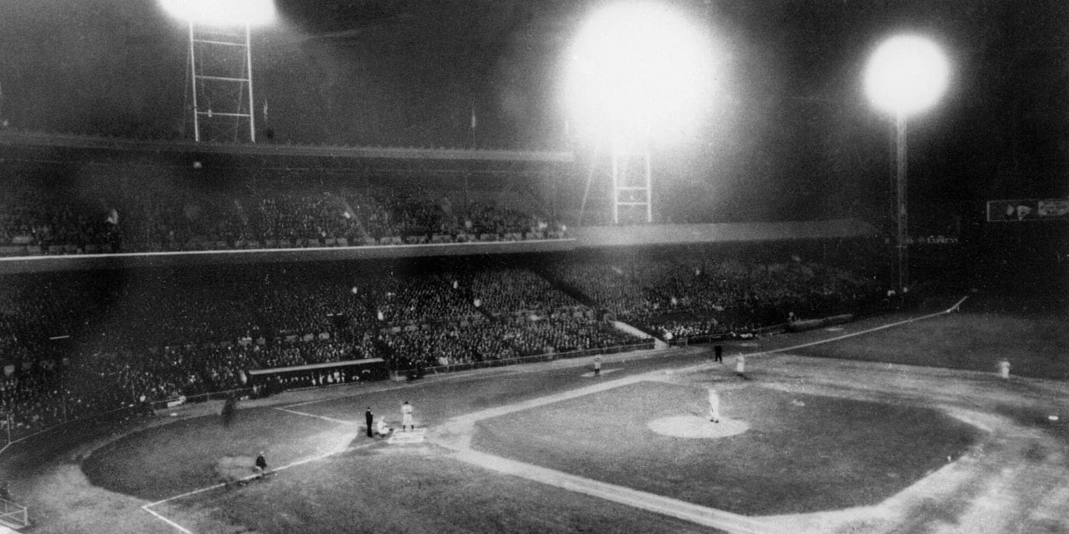 Phillies Alumni: Philllies played in first MLB night game